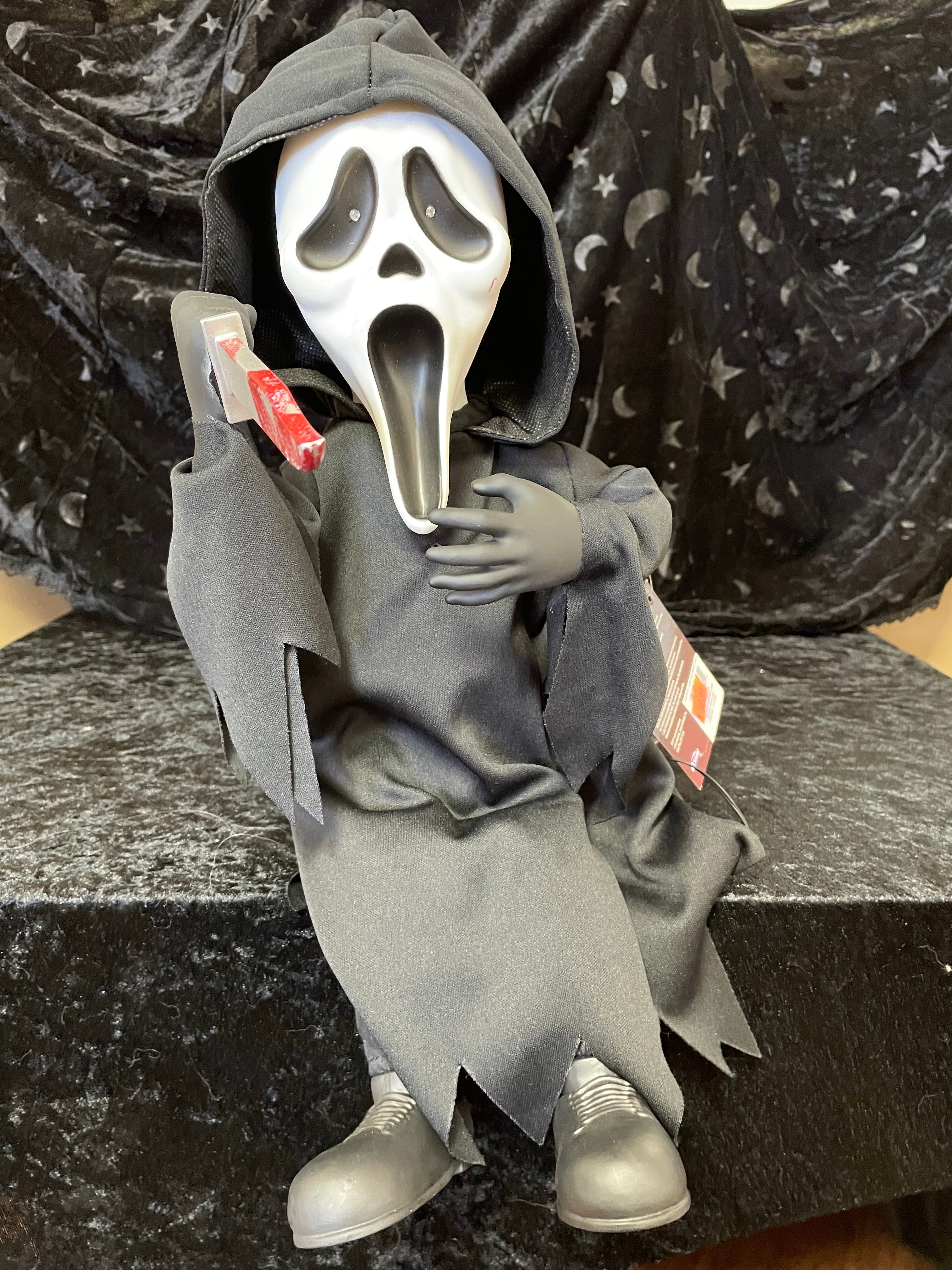 Ghostface Animated Figure – All Star Halloween